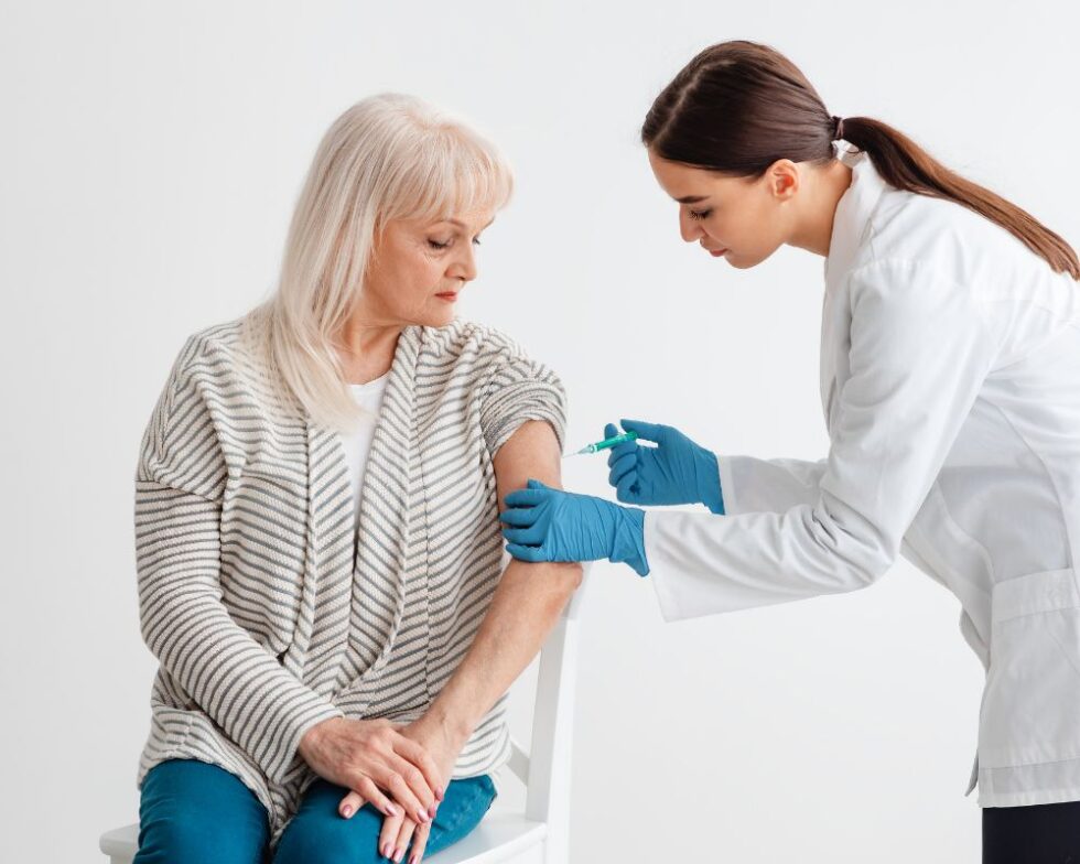 Inyecciones Intramusculares Y Subcutáneas - curacare